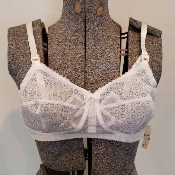 Bali | Intimates & Sleepwear | Vintage Bullet Bra | Poshmark